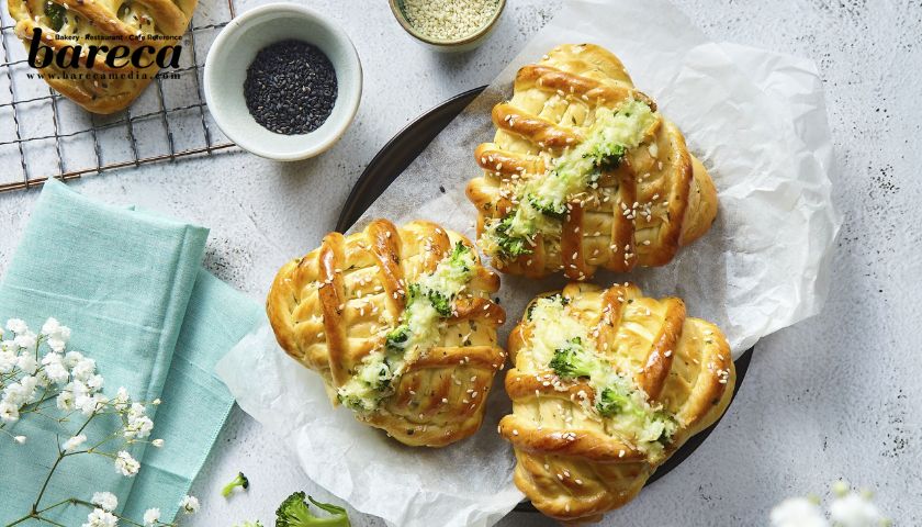 Buat Roti Manis dengan Tuna dan Mozarella Yuk! Resep Roti Tuna Broccoli ...