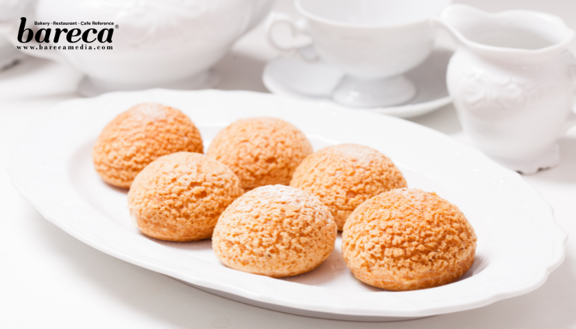 Apa Peranan Susu dalam Pembuatan Choux dan Eclair?